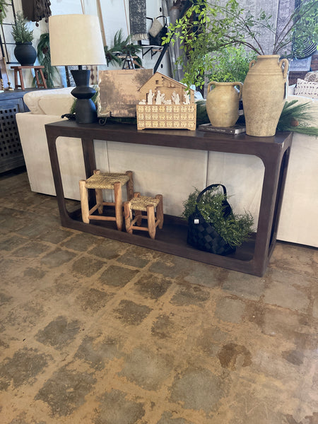 Modern Bay Console Table – Rustic Lantern & Co