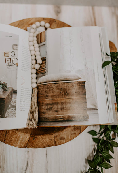 City Farmhouse Style Book – Rustic Lantern & Co